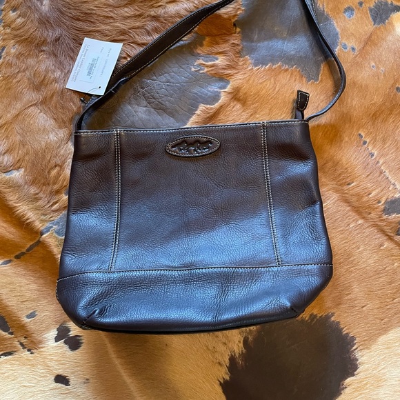 le donne | Bags | Nwt Le Donne Leather Company Chocolate Leather Purse ...